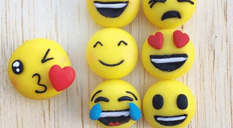 Masterpiece Galata Heykel - Emoji